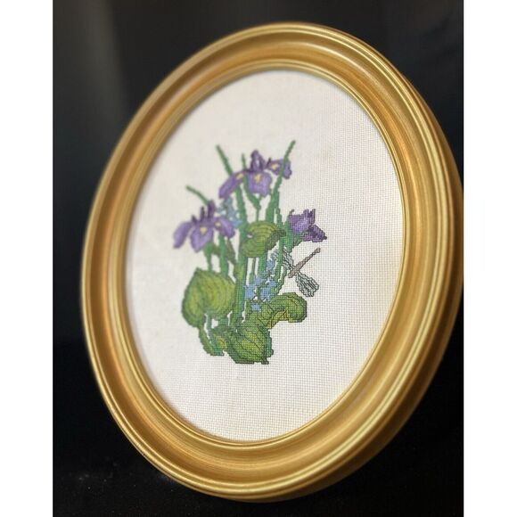 Art | Vintage Floral Bouquet Needlepoint Oval Gold Frame Cross Stitch ...